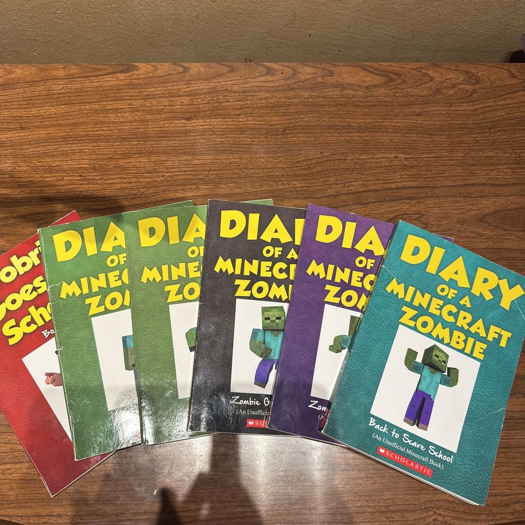Diary Of A Minecraft Zombie by Scholastic, Paperback | Pangobooks
