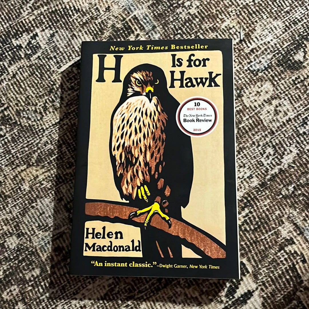 H Is for Hawk by Helen Macdonald, Paperback | Pangobooks