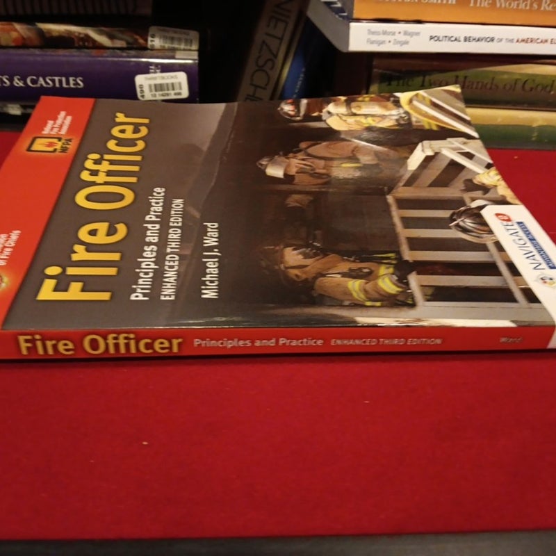 Fire Officer: Principles and Practice by International Association International Association of ...