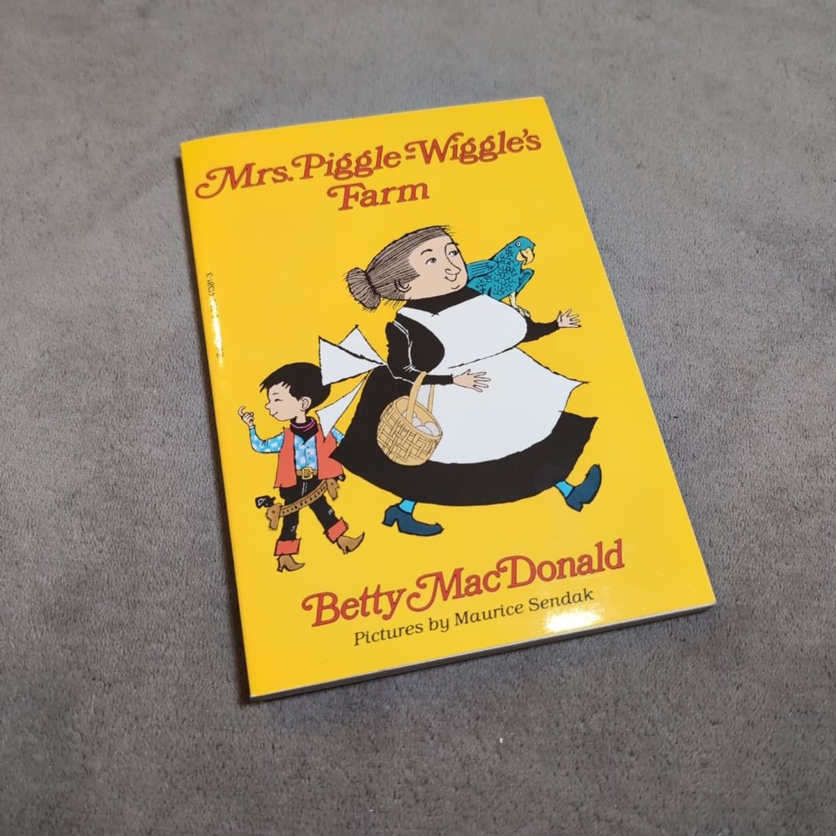 Mrs. Piggle-Wiggle's Farm by Betty Bard MacDonald, Maurice Sendak