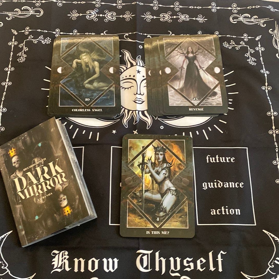 Dark Mirror Oracle by Riccardo Minetti, Laura Sava