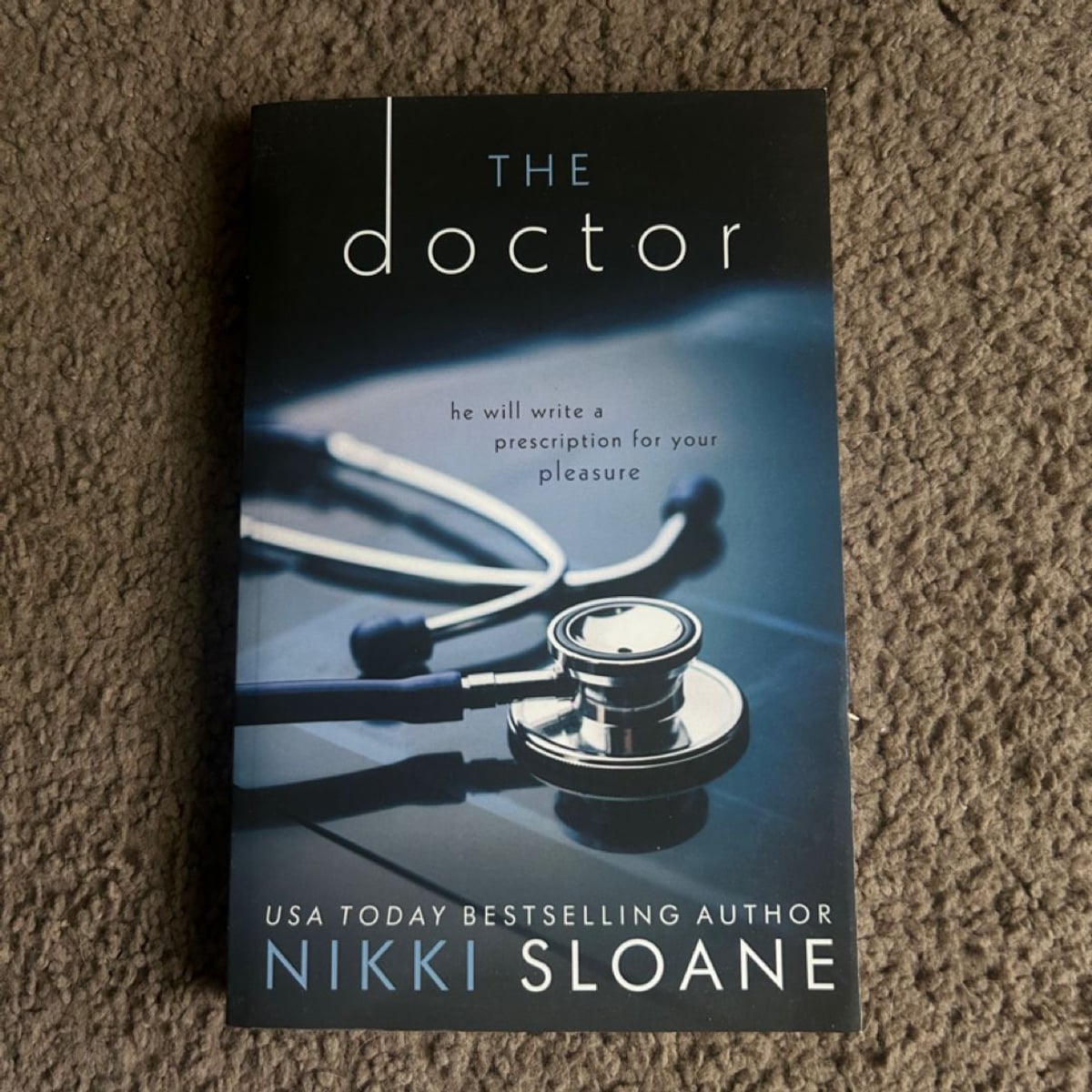 The Doctor: Three Guilty Pleasures by Nikki Sloane, Paperback | Pangobooks