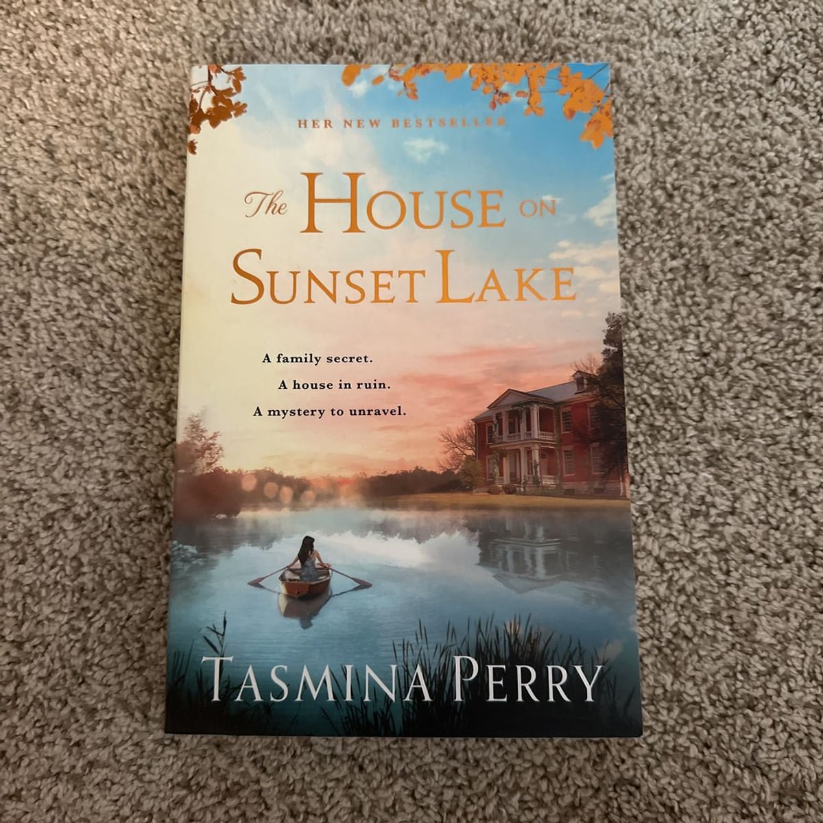 The House on Sunset Lake by Tasmina Perry, Paperback | Pangobooks