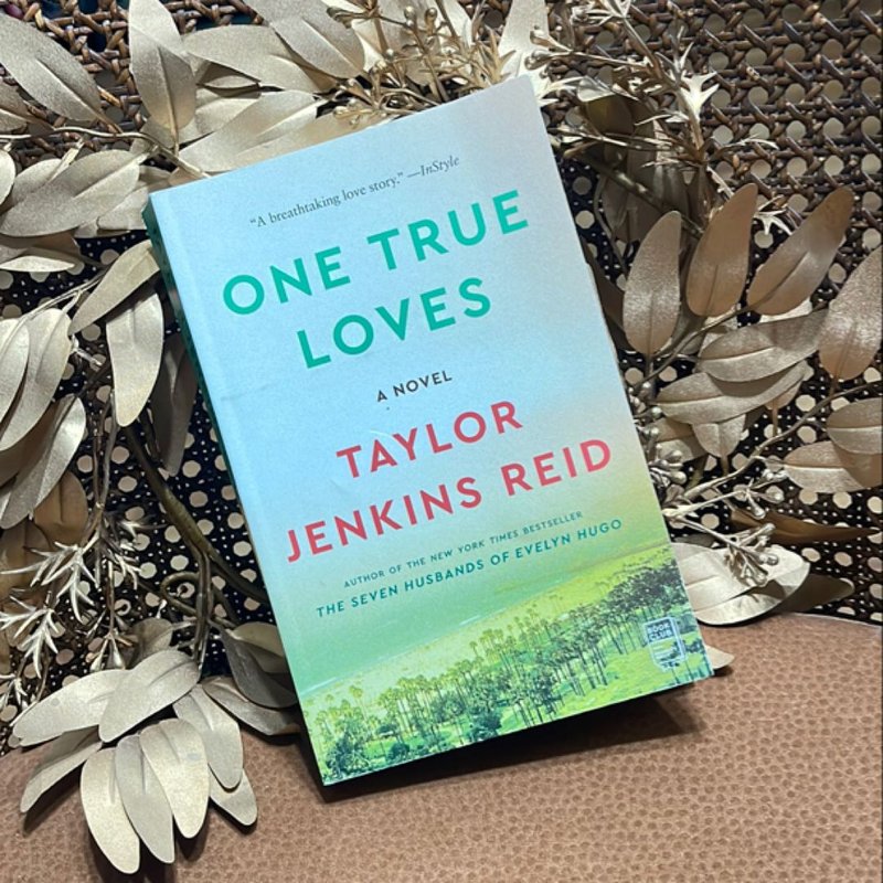 One True Loves by Taylor Jenkins Reid, Paperback | Pangobooks