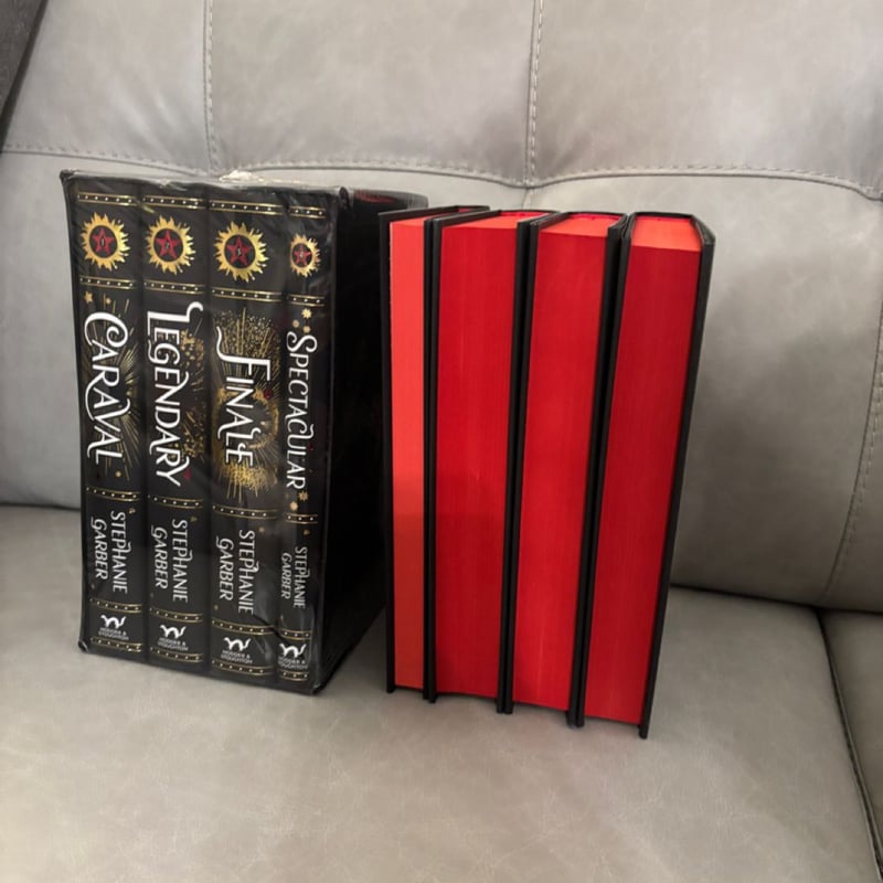 Caraval Box Set by Stephanie Garber, Hardcover | Pangobooks
