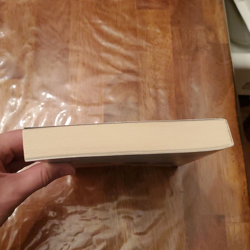 The Fairy-Tale Detectives (the Sisters Grimm #1) by Michael Buckley ...