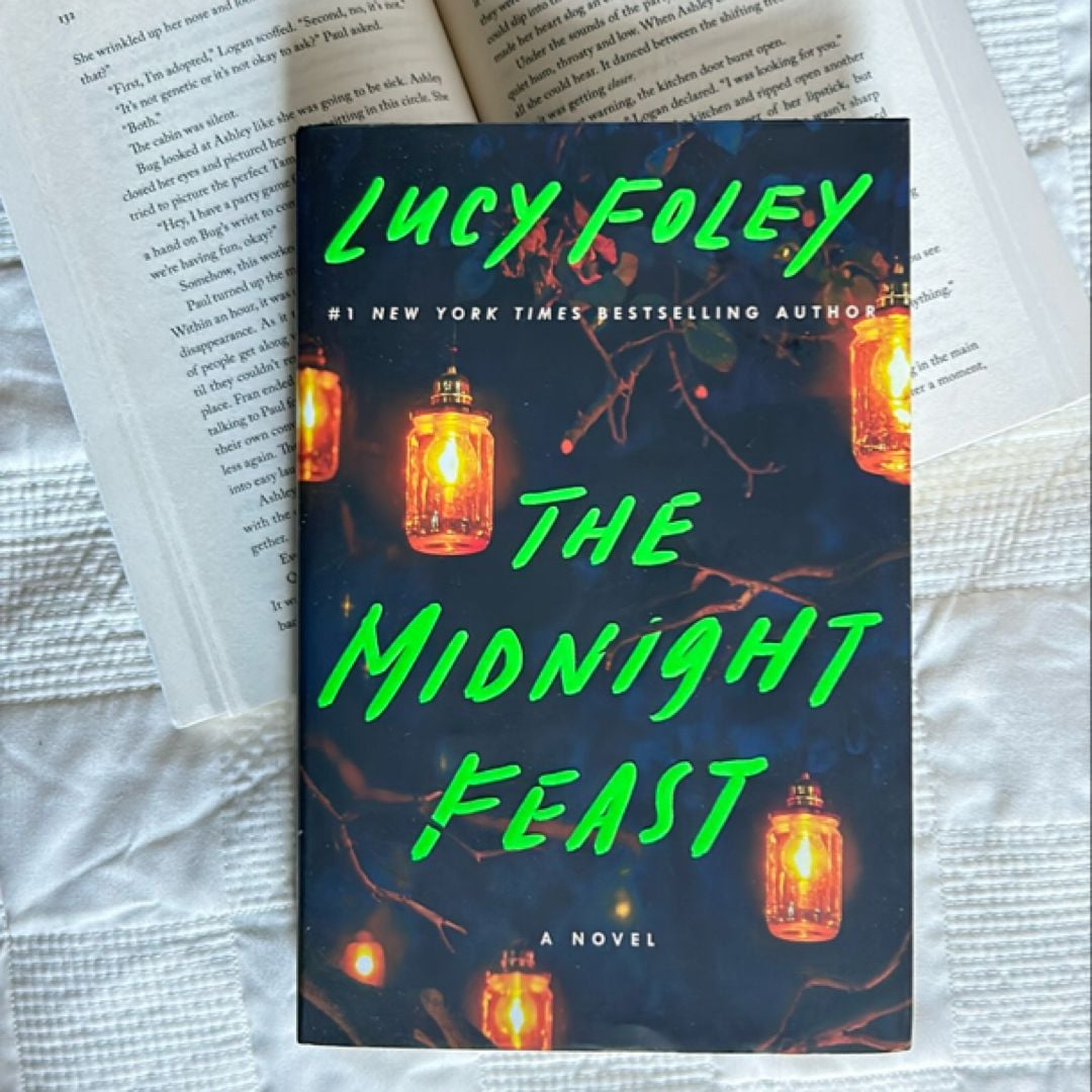 The Midnight Feast by Lucy Foley, Hardcover | Pangobooks