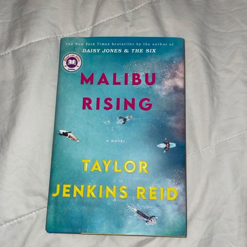 Malibu Rising by Taylor Jenkins Reid, Hardcover | Pangobooks