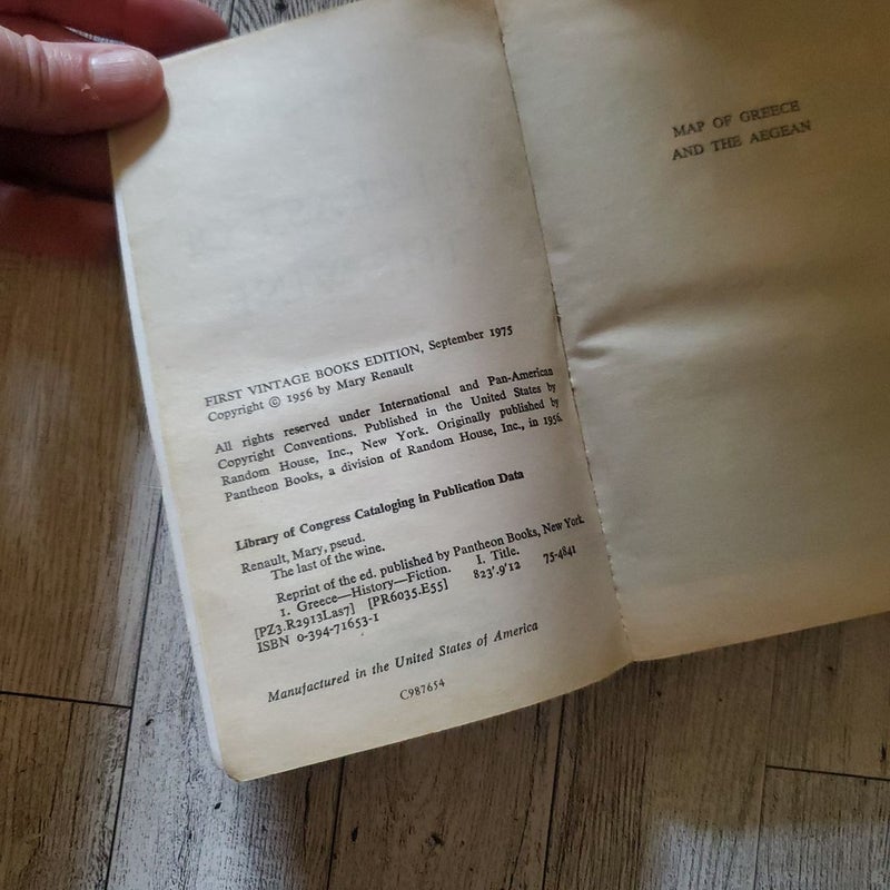 The Last of the Wine by Mary Renault, Paperback | Pangobooks