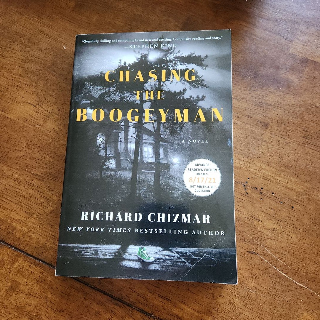 Chasing the Boogeyman by Richard Chizmar, Paperback | Pangobooks