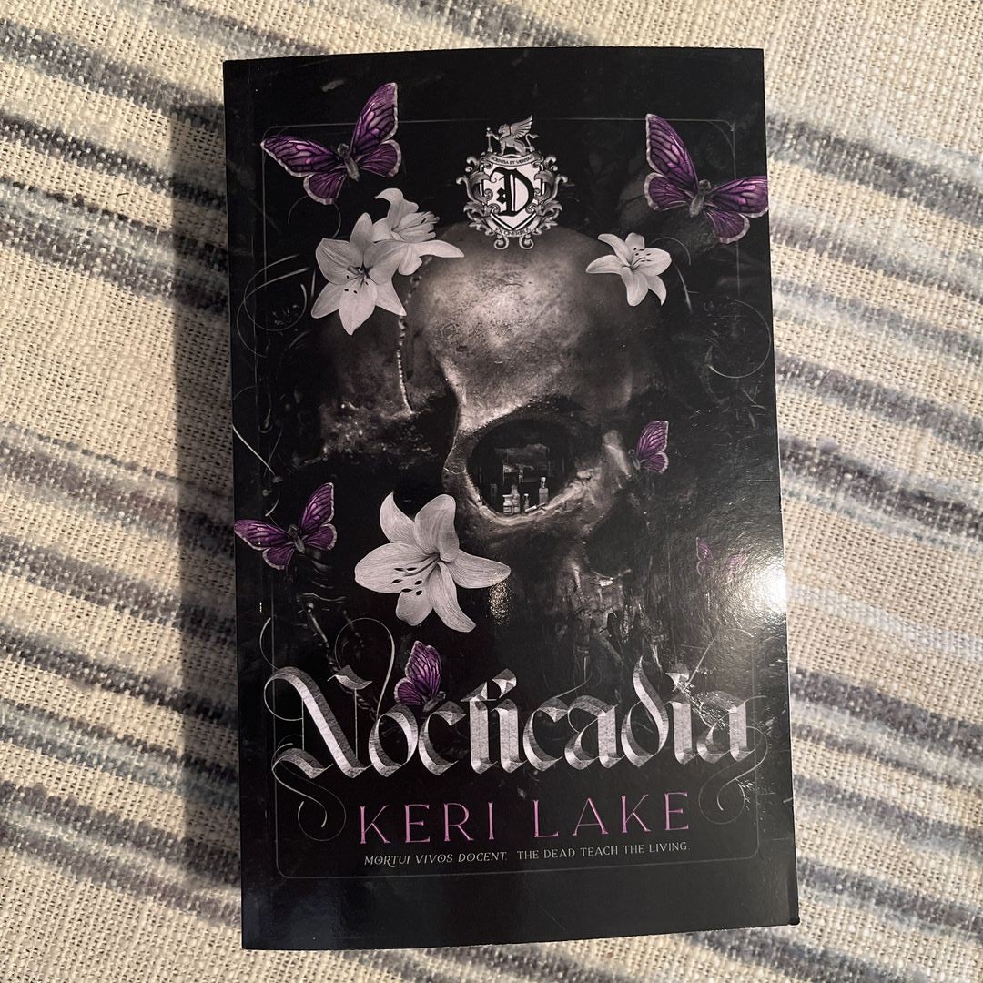 Nocticadia by Keri Lake, Paperback | Pangobooks