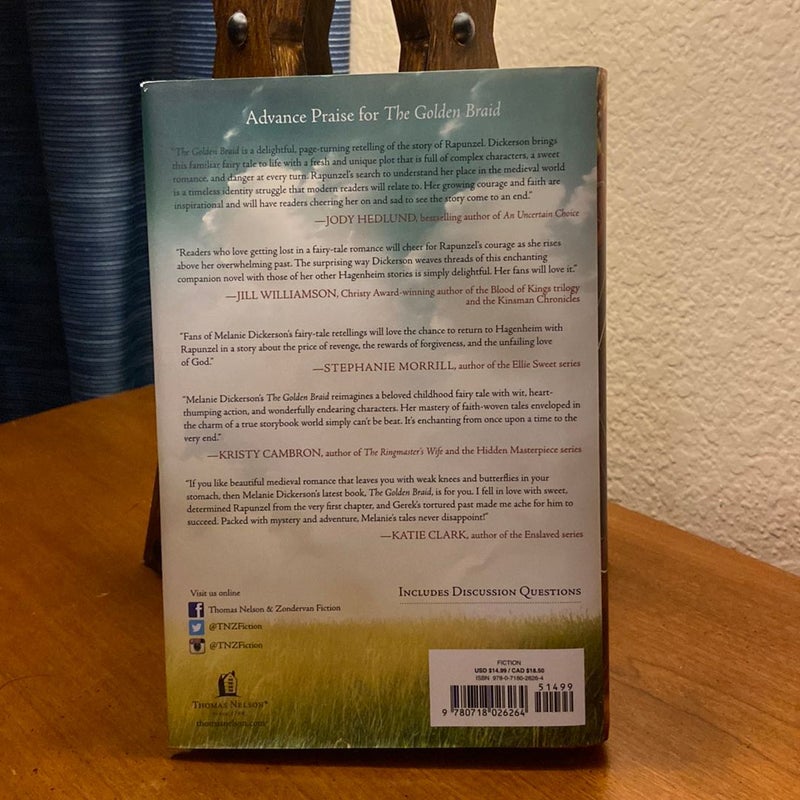 The Golden Braid by Melanie Dickerson, Hardcover | Pangobooks