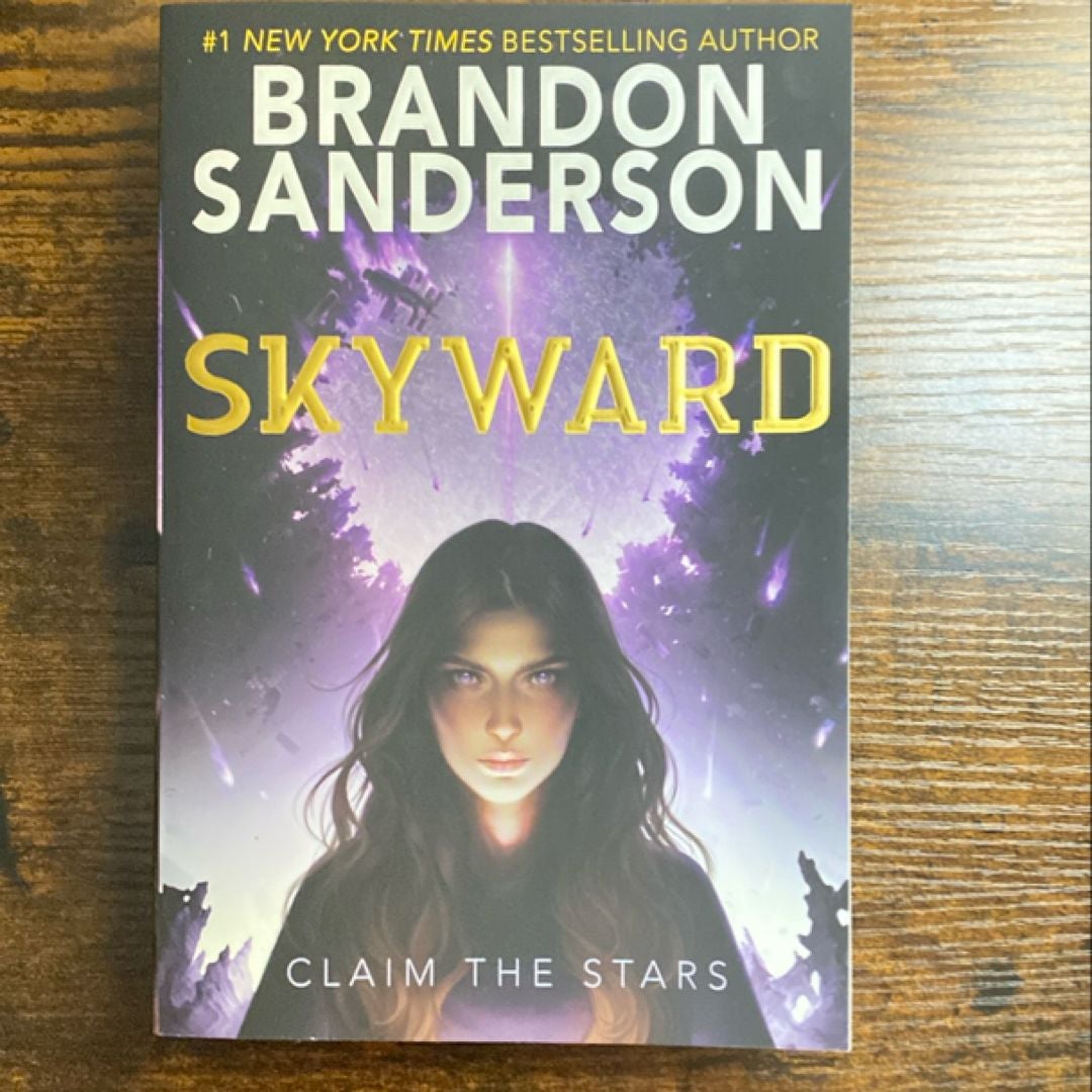 Skyward by Brandon Sanderson, Paperback | Pangobooks