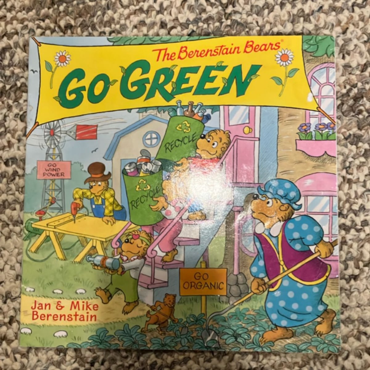 The Berenstain Bears Go Green by Jan Berenstain