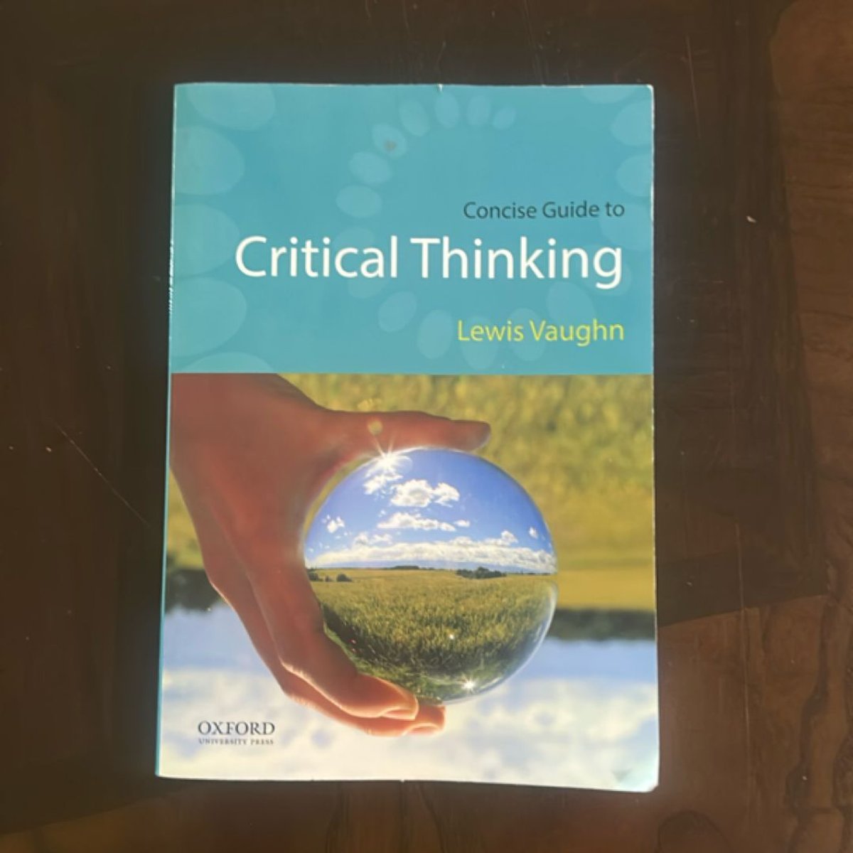 Concise Guide to Critical Thinking by Lewis Vaughn