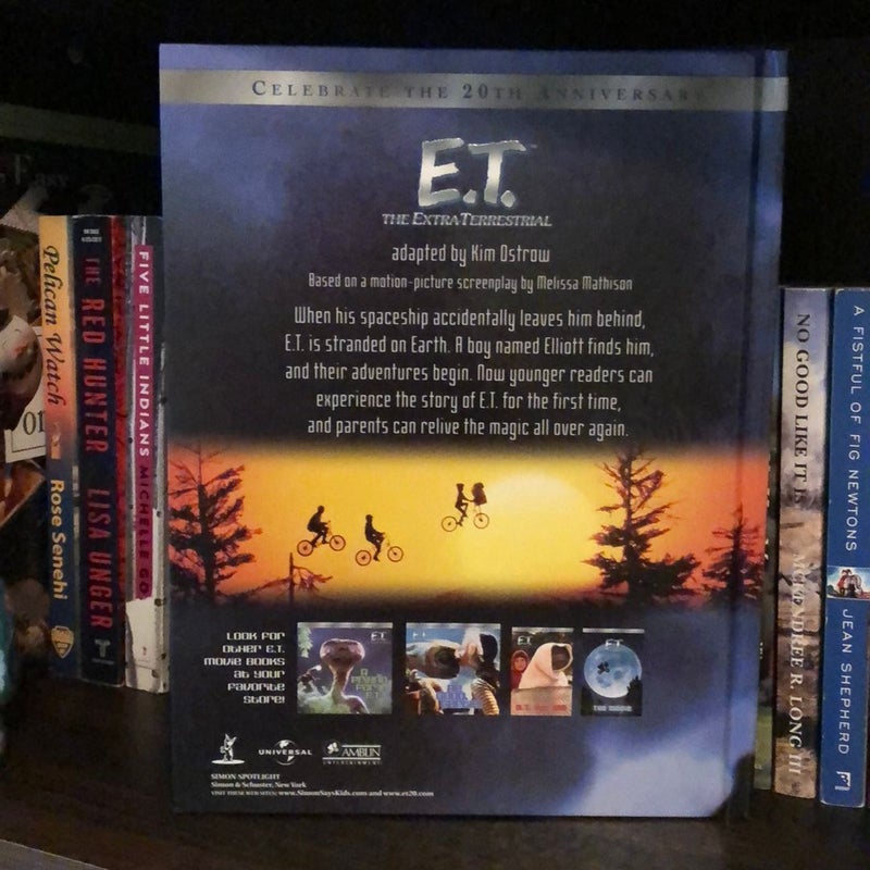 E.T. the Extra-Terrestrial by Kim Ostrow, Hardcover | Pangobooks