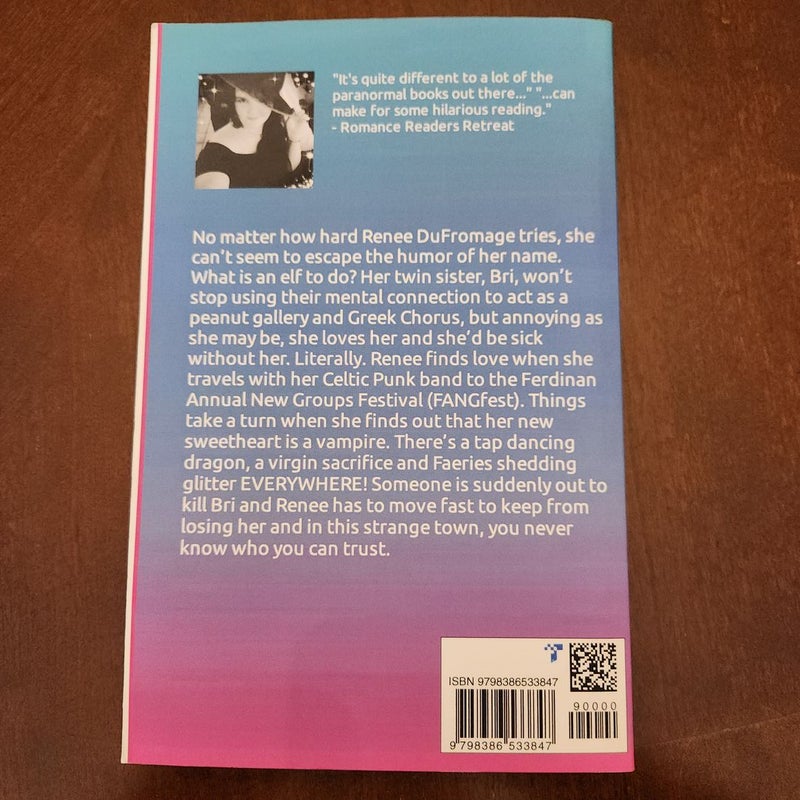 A Cheesy Romance Novel by Kitty Caulfield, Paperback | Pangobooks