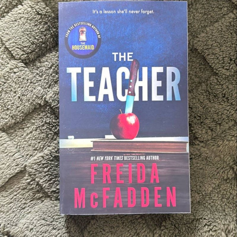 Freida McFadden Bundle by Freida McFadden, Paperback | Pangobooks