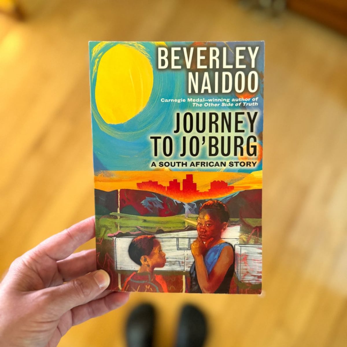 Journey to Jo'Burg by Beverley Naidoo; Eric Velasquez (Illustrator)
