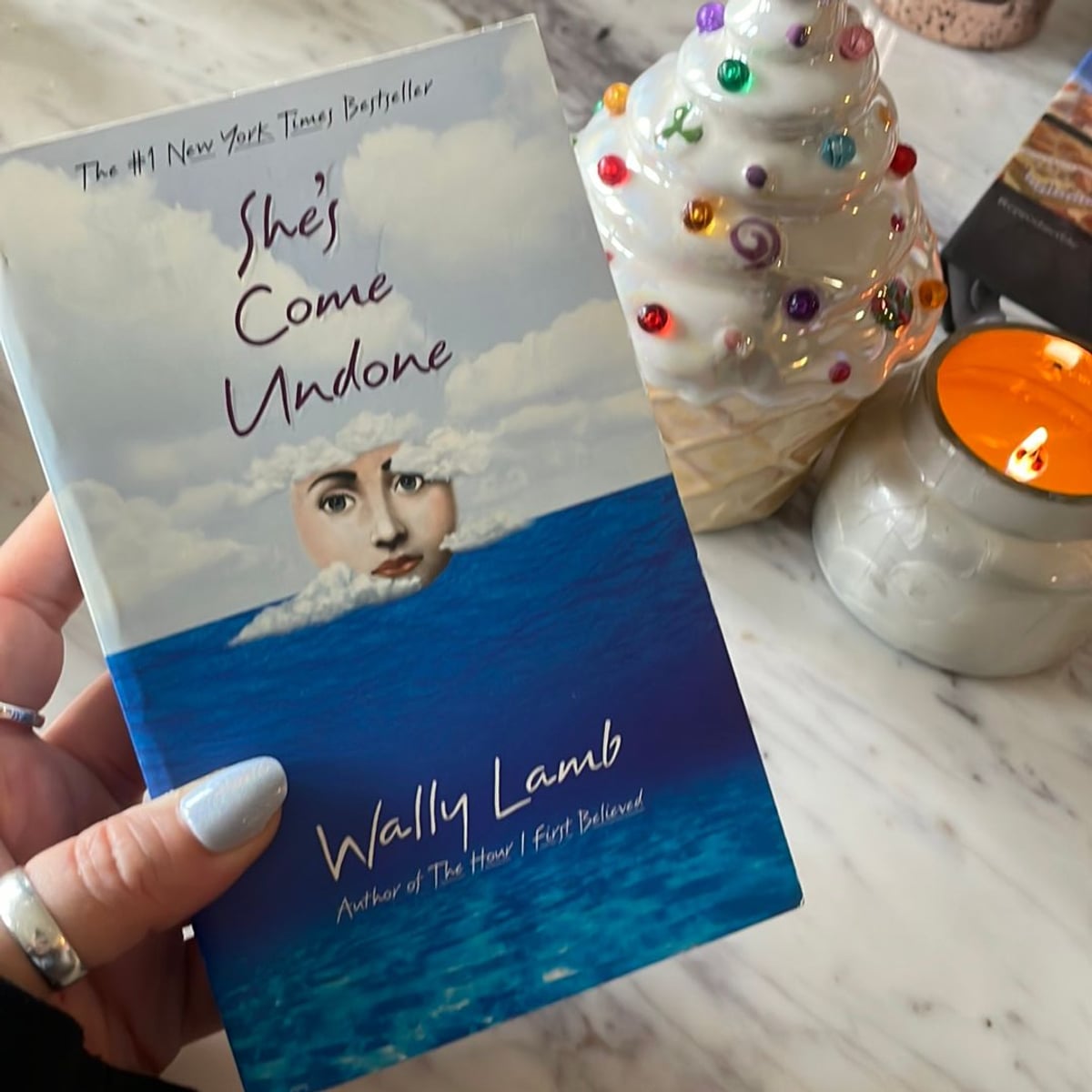 She's Come Undone by Wally Lamb