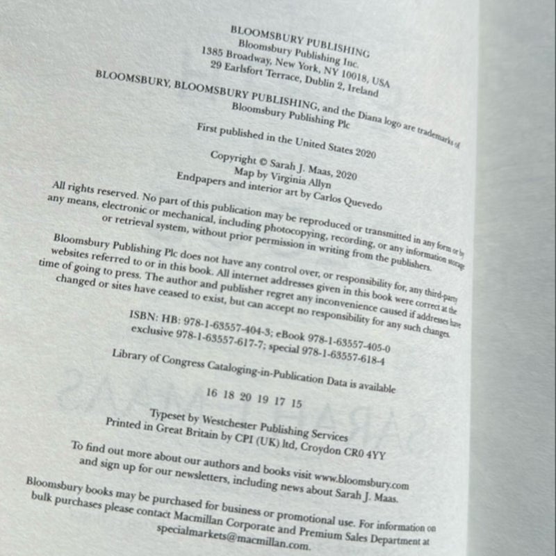 House of Earth and Blood by Sarah J. Maas, Hardcover | Pangobooks