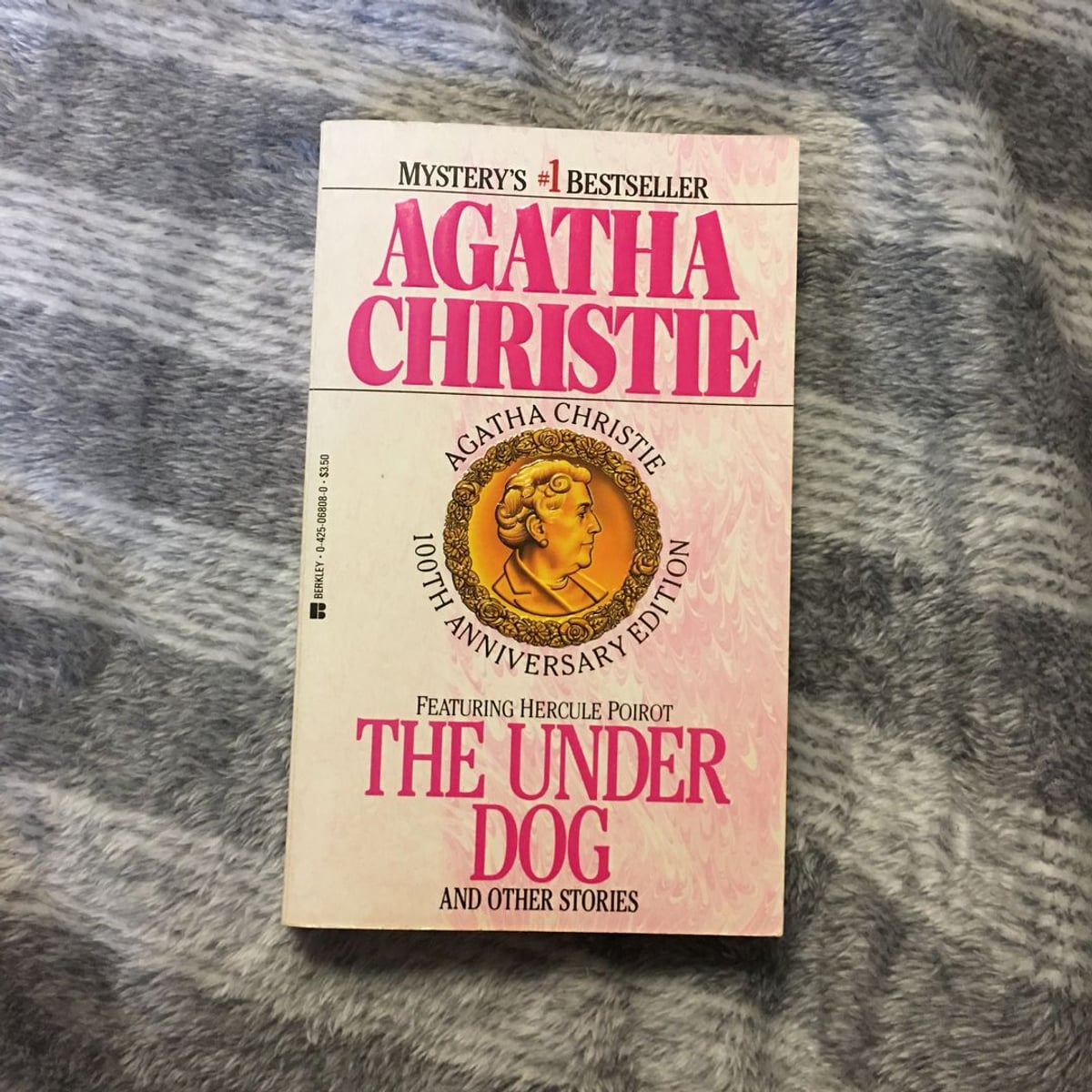 The underdog and other stories by Agatha Christie , Paperback | Pangobooks