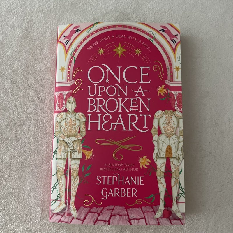 Once upon a Broken Heart by Stephanie Garber, Paperback | Pangobooks