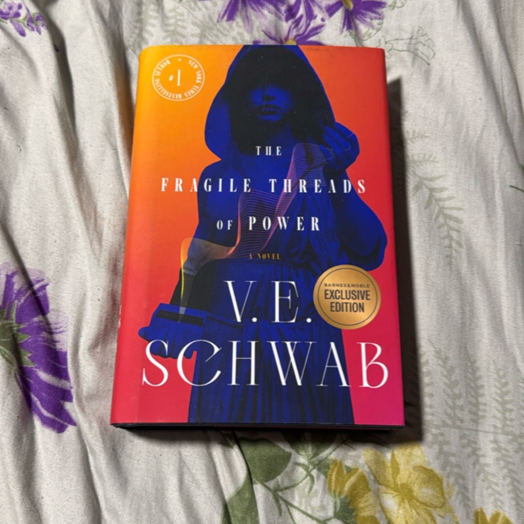 The fragile threads of power by V.E. Achwab, Hardcover | Pangobooks