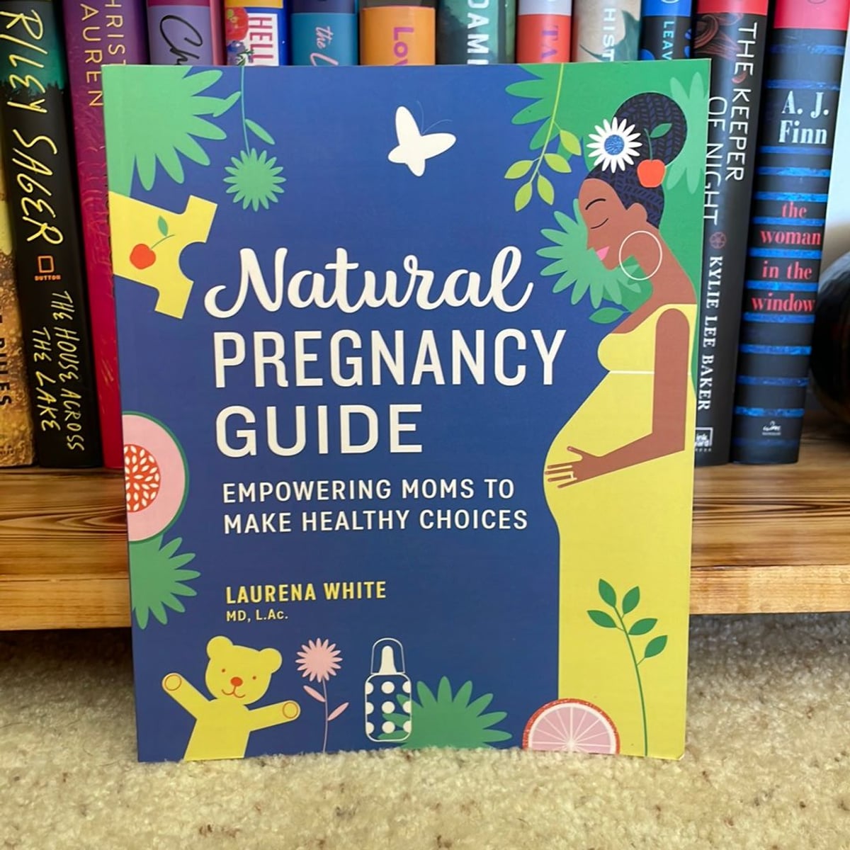 Natural Pregnancy Guide by Laurena White