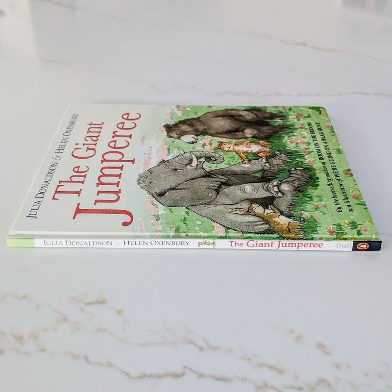The Giant Jumperee by Julia Donaldson, Hardcover | Pangobooks