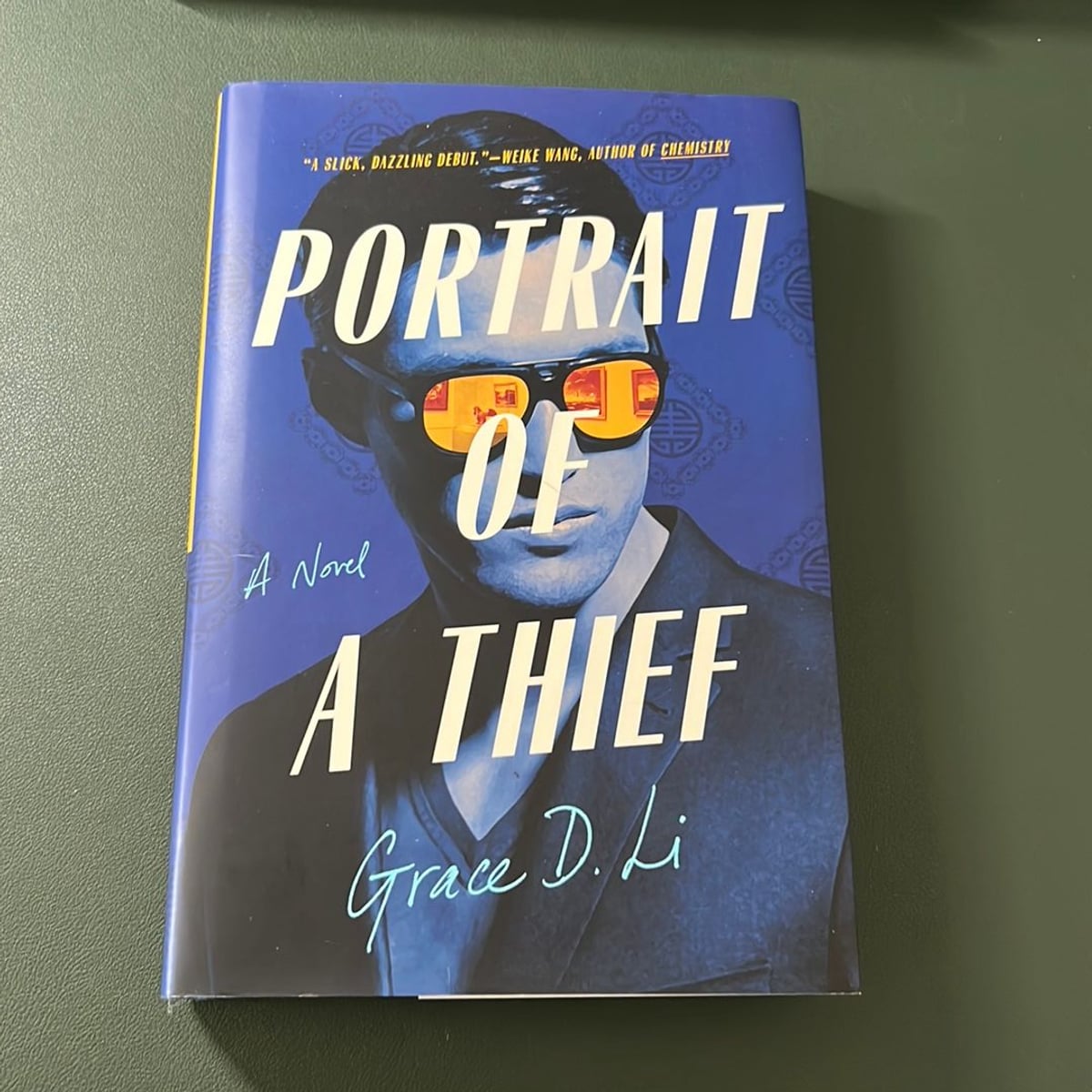 Portrait of a Thief by Grace D. Li, Hardcover | Pangobooks