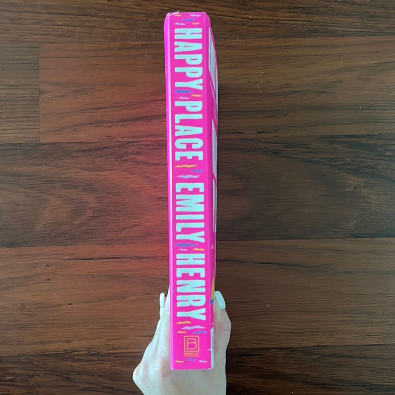 Happy Place by Emily Henry, Paperback | Pangobooks