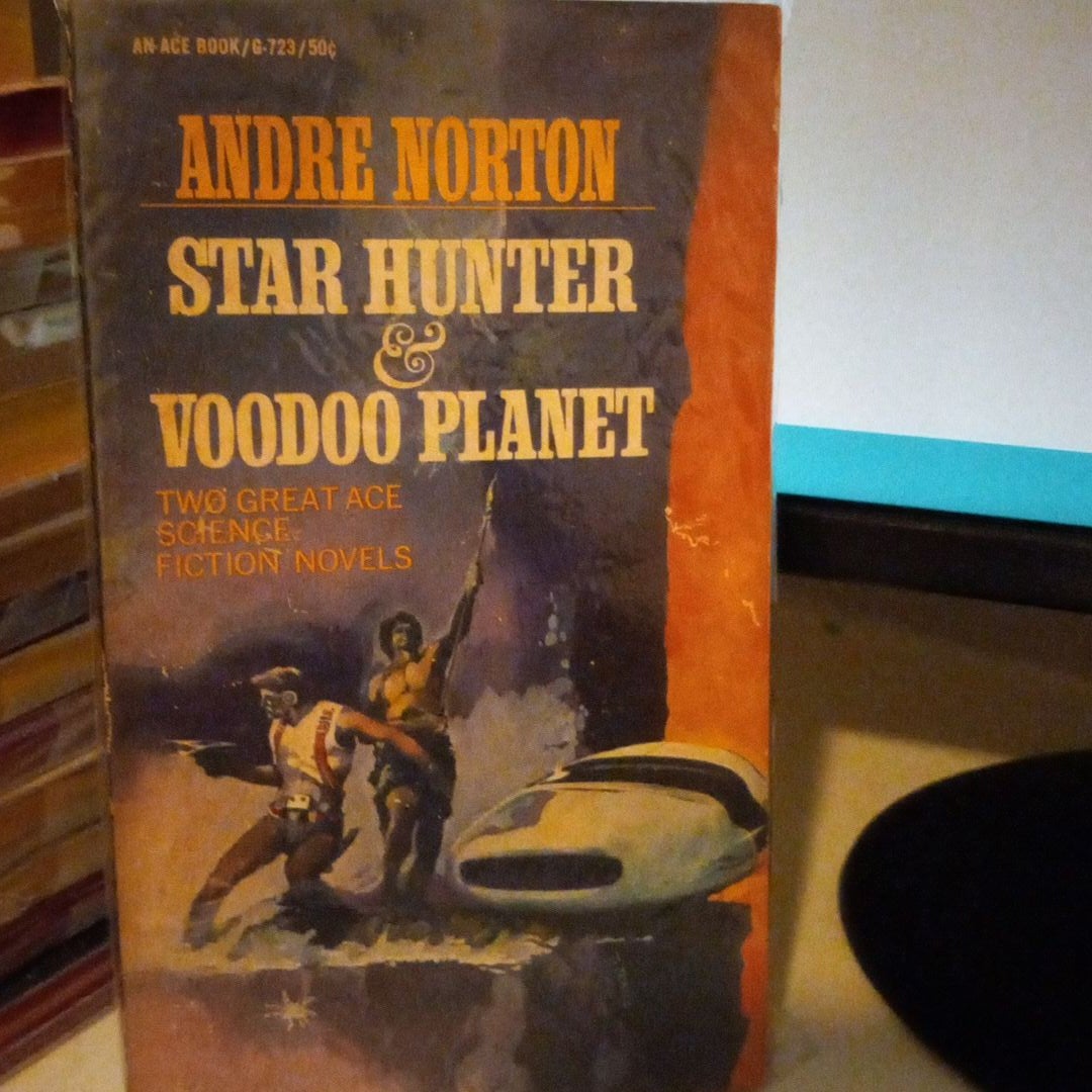 Star hunter and Voodoo planet by Andre Norton, Paperback | Pangobooks