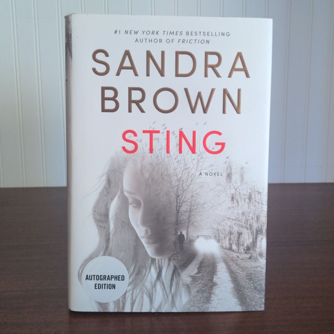 Sting by Sandra Brown, Hardcover | Pangobooks