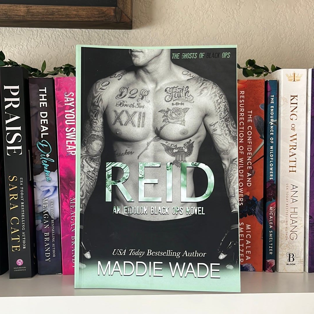 Reid by Maddie Wade, Paperback | Pangobooks