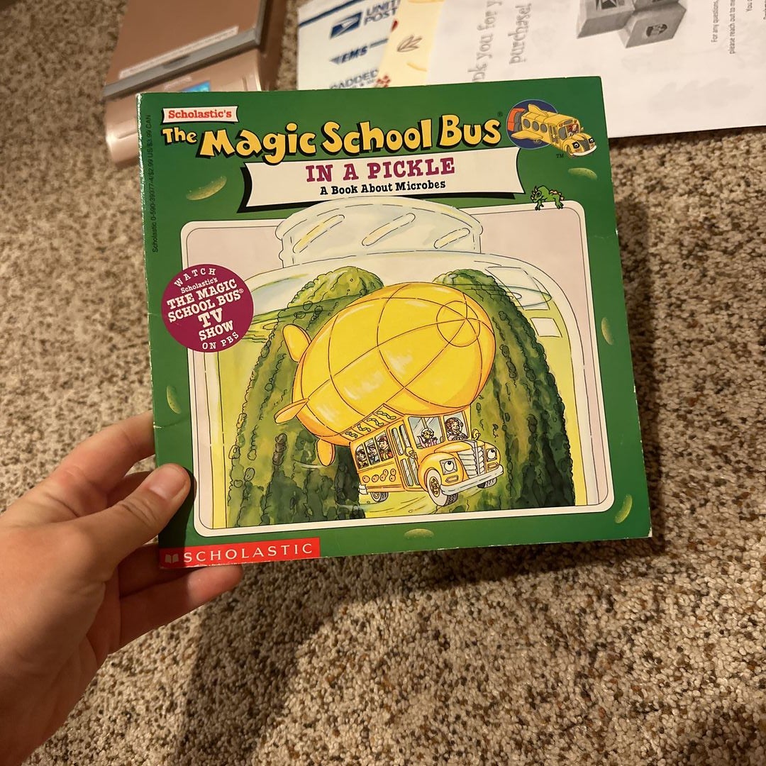 The Magic School Bus in a Pickle by Joanna Cole, Nancy Krulik