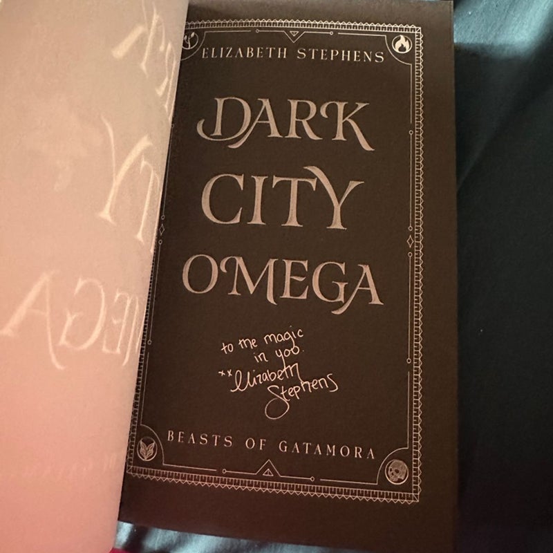 Dark City Omega by Elizabeth Stephens, Paperback | Pangobooks