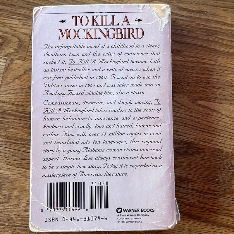 To Kill A Mockingbird by Harper Lee, Paperback | Pangobooks