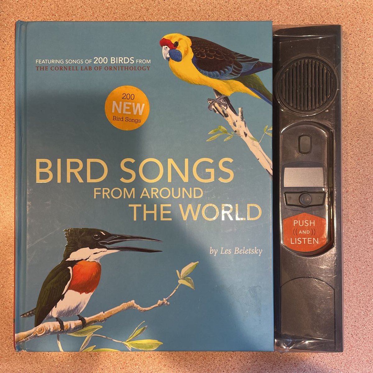 Bird Songs from Around the World by Les Beletsky