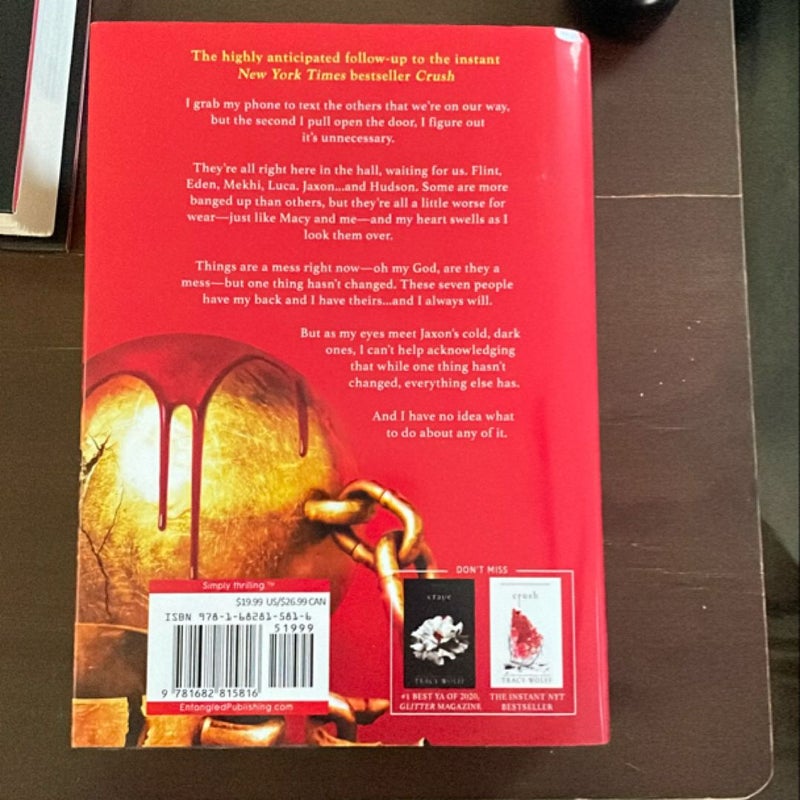 Covet by Tracy Wolff, Hardcover | Pangobooks