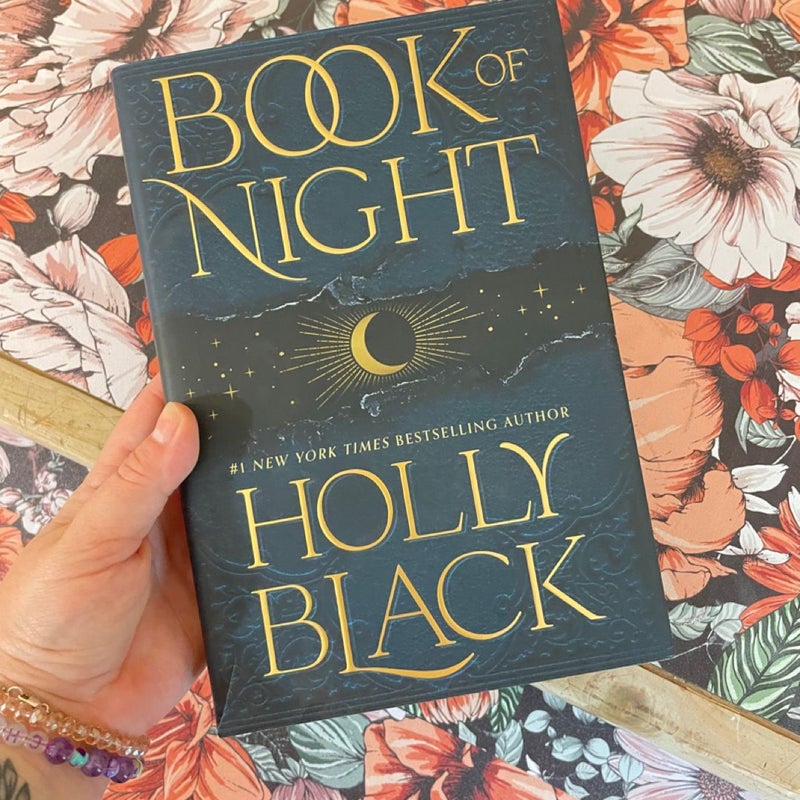 Book of Night by Holly Black, Hardcover | Pangobooks