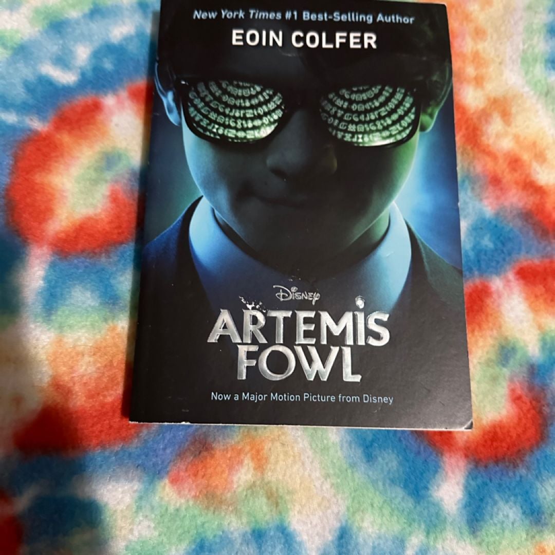 Artemis Fowl by Eoin Colfer, Paperback | Pangobooks