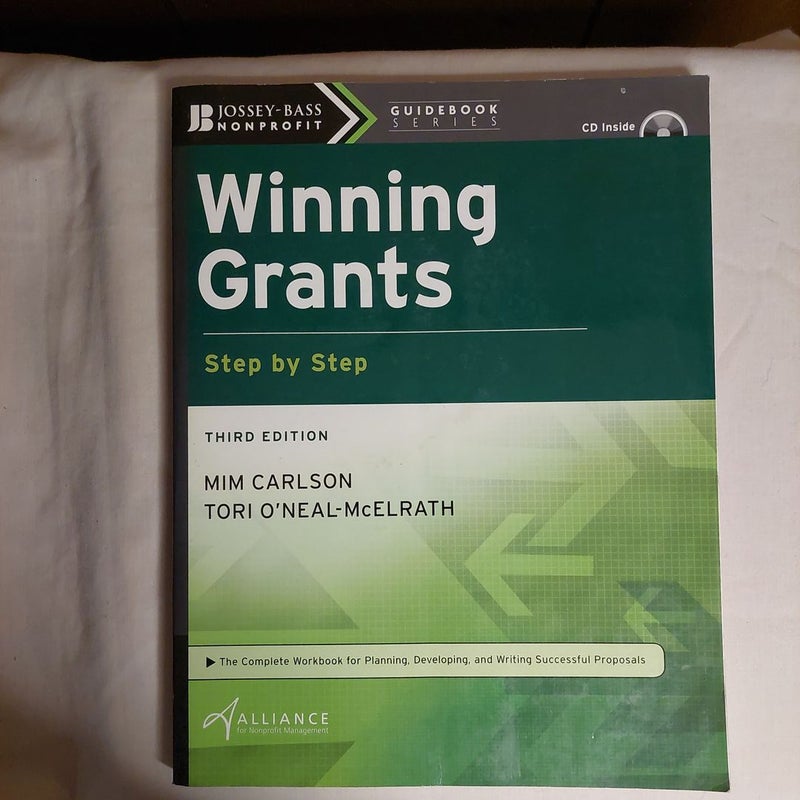 Winning Grants by Mim Carlson, Paperback | Pangobooks
