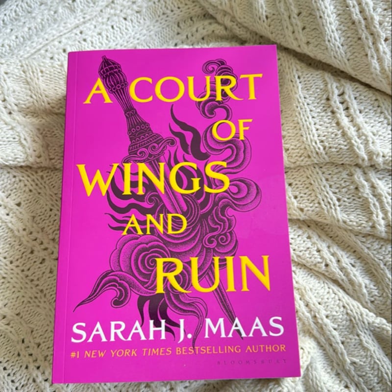 A Court of Wings and Ruin by Sarah J. Maas, Paperback | Pangobooks