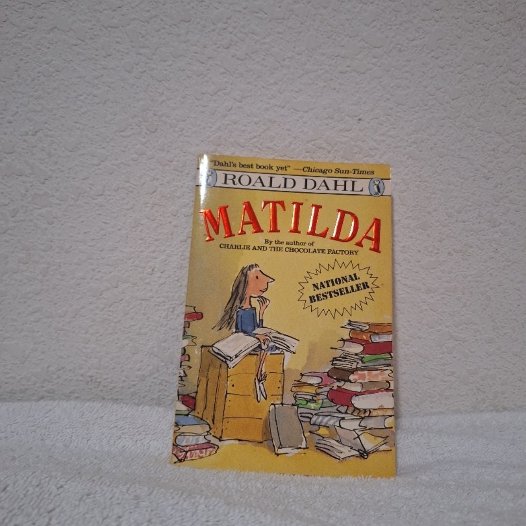 Matilda by Roald Dahl, Paperback | Pangobooks