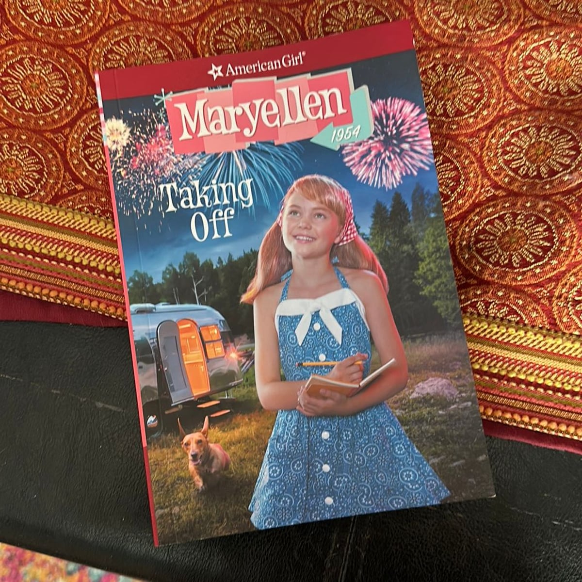 Maryellen: Taking Off by Valerie Tripp, Paperback | Pangobooks