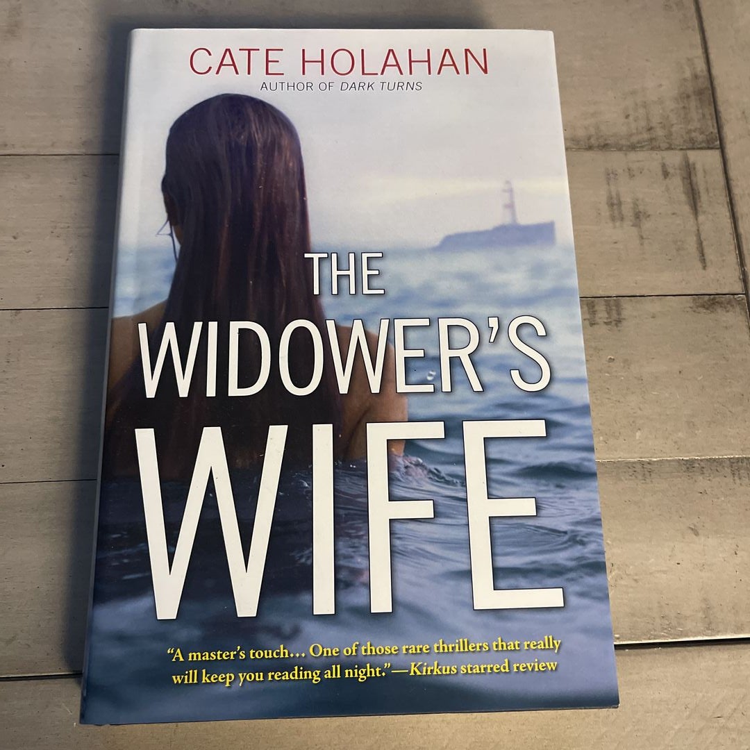 The Widower's Wife by Cate Holahan, Hardcover | Pango Books