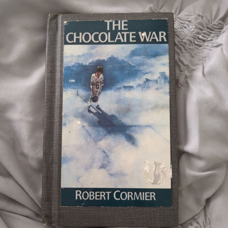 The Chocolate War by Robert Cormier, Hardcover | Pangobooks