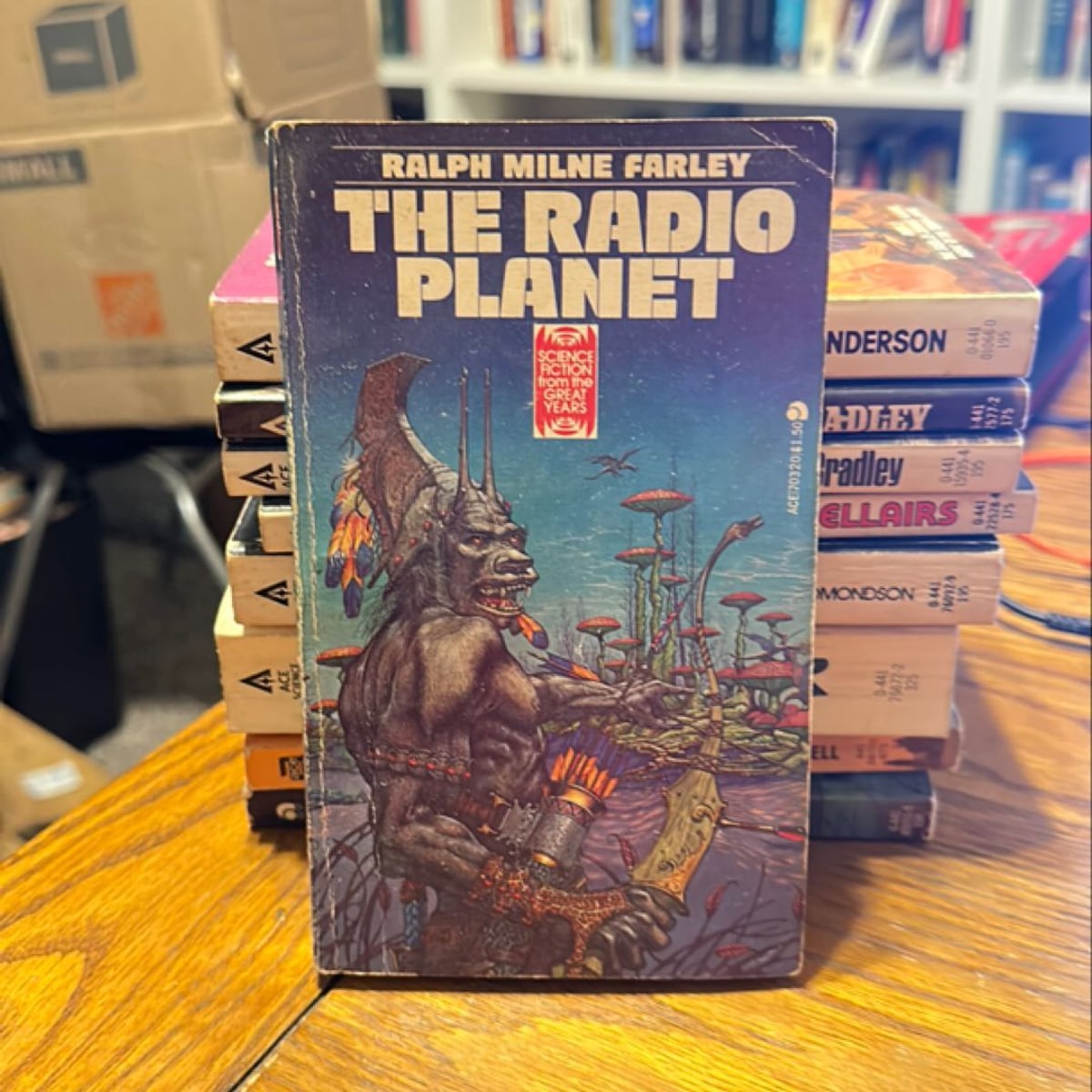 The Radio Planet by Ralph Milne Farley, Paperback | Pangobooks