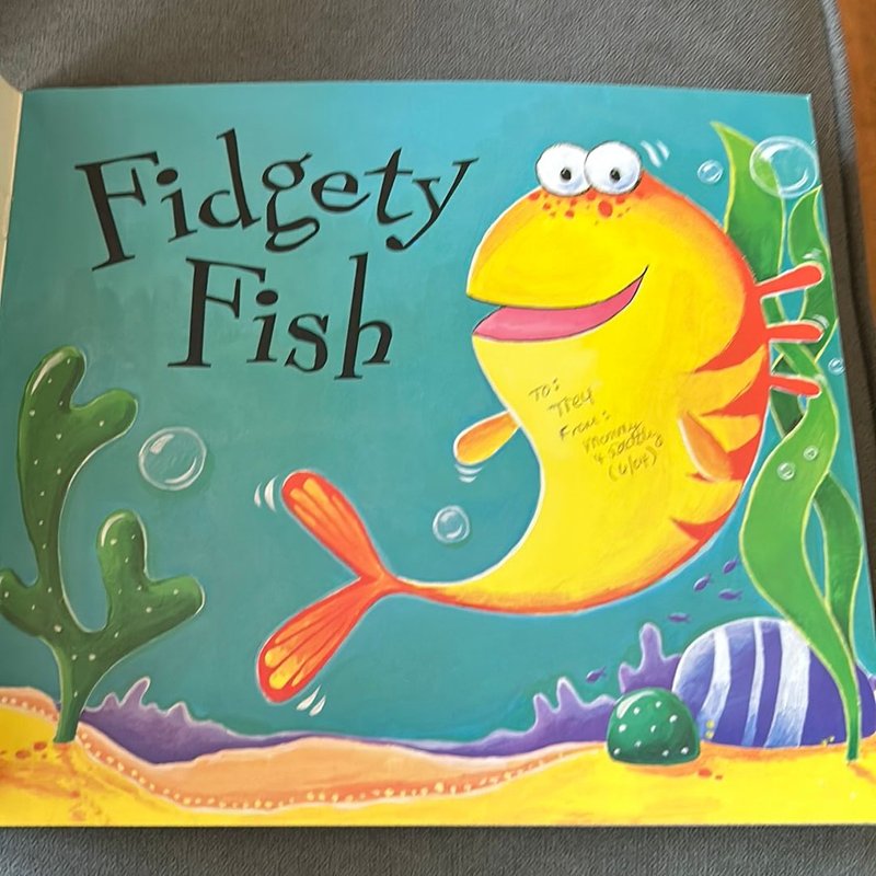 Fidgety Fish by , Paperback | Pangobooks